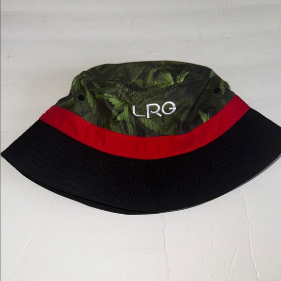 Lrg | Accessories | Nwt Lrg Green Leaf And Black Mens Bucket Hat With ...
